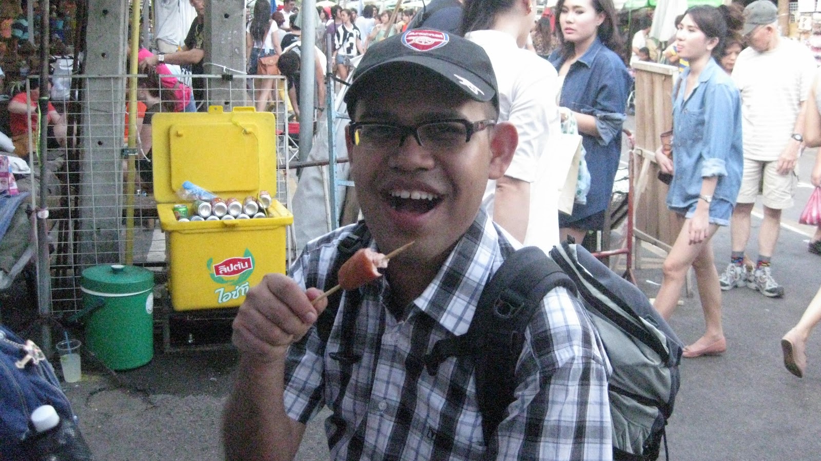 SINCERELY ME...: SAWADEE KAP....THAILAND